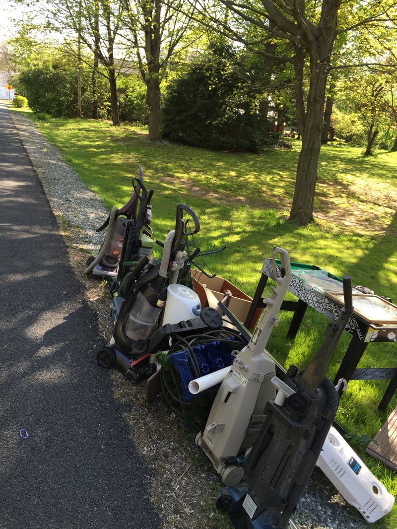 Disposable Vacuum Cleaners